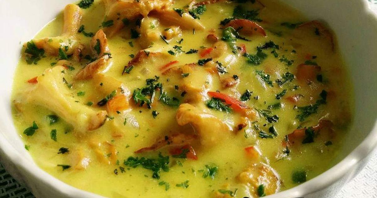 Ciulama De Gălbiori, rețetă de Camelia Fechete - Rețete Cookpad