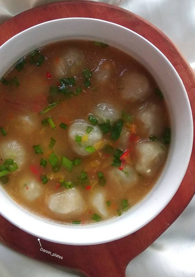 Resep Bakso Aci Kubis Kuah Pedas oleh Miss Daroinie - Cookpad