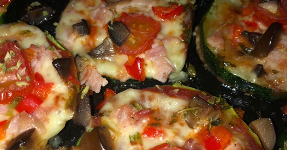 Pizza De Zapallo Italiano / Zucchini Receta de Valeria Arias- Cookpad