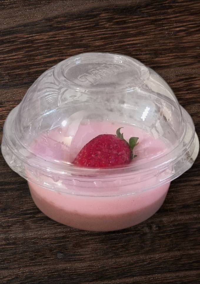 Resep Silky puding rasa es doger oleh Safira El Afifa - Cookpad