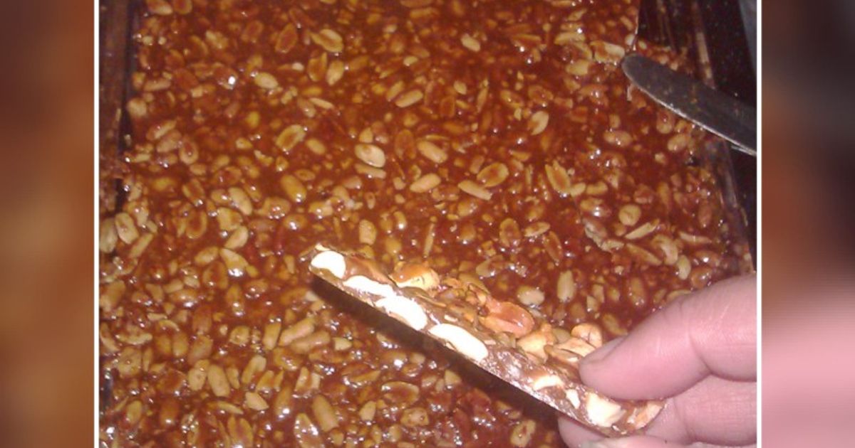 Peanut Chikki Recipe by Misha Ali - Cookpad