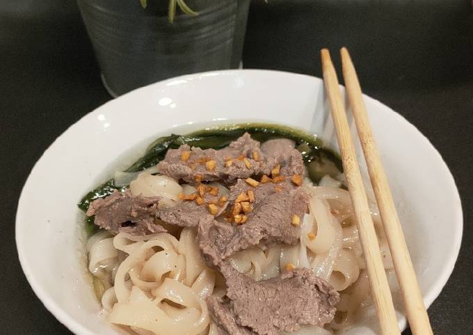 Resep Kwetiau Sapi Kuah oleh Finny Puspitasari Muwarman - Cookpad