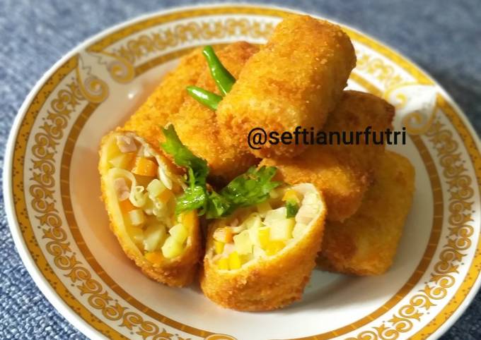 Resep Risol Wortel Kentang Sosis oleh Seftianurfutri - Cookpad