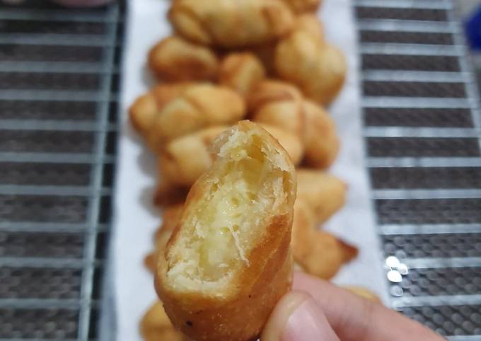 Resep Pisang Molen mini oleh Dapur Olive - Cookpad