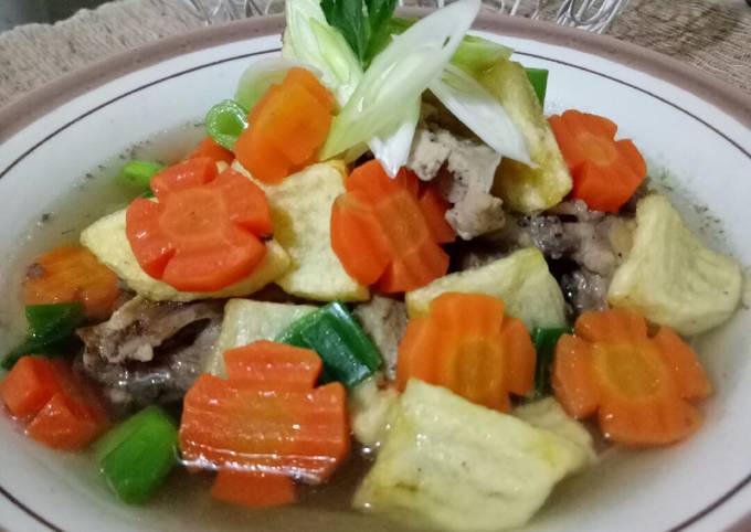 Resep 50. Sop ayam rempah oleh Istikah 20444011 - Cookpad