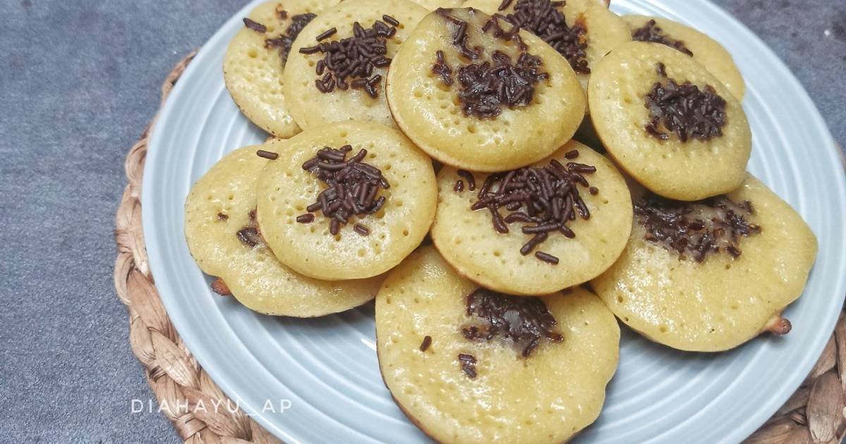 Resep Kue Cubit ala abang-abang oleh Diah Ayu AP - Cookpad