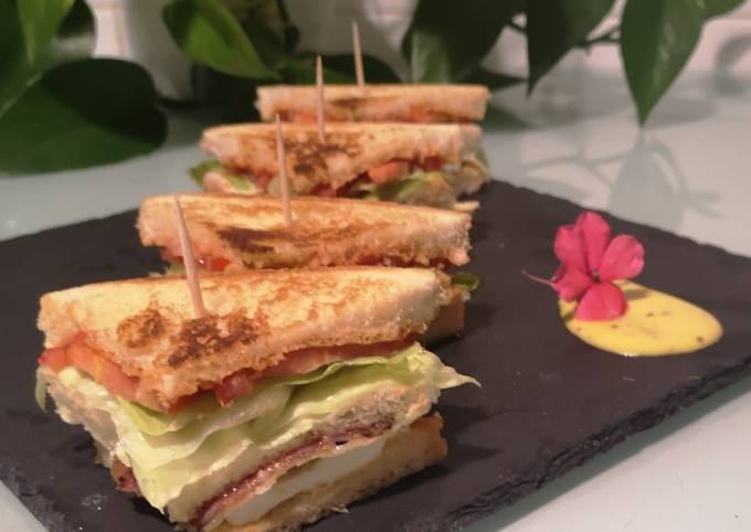 Pincho de sándwich tomatero con bacon Receta de Noemí- Cookpad