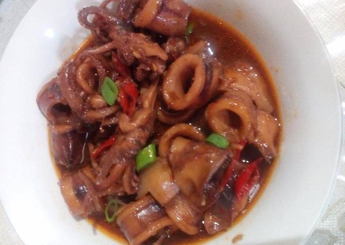 Resep Oseng Cumi Pedas oleh Ge Adhian - Cookpad