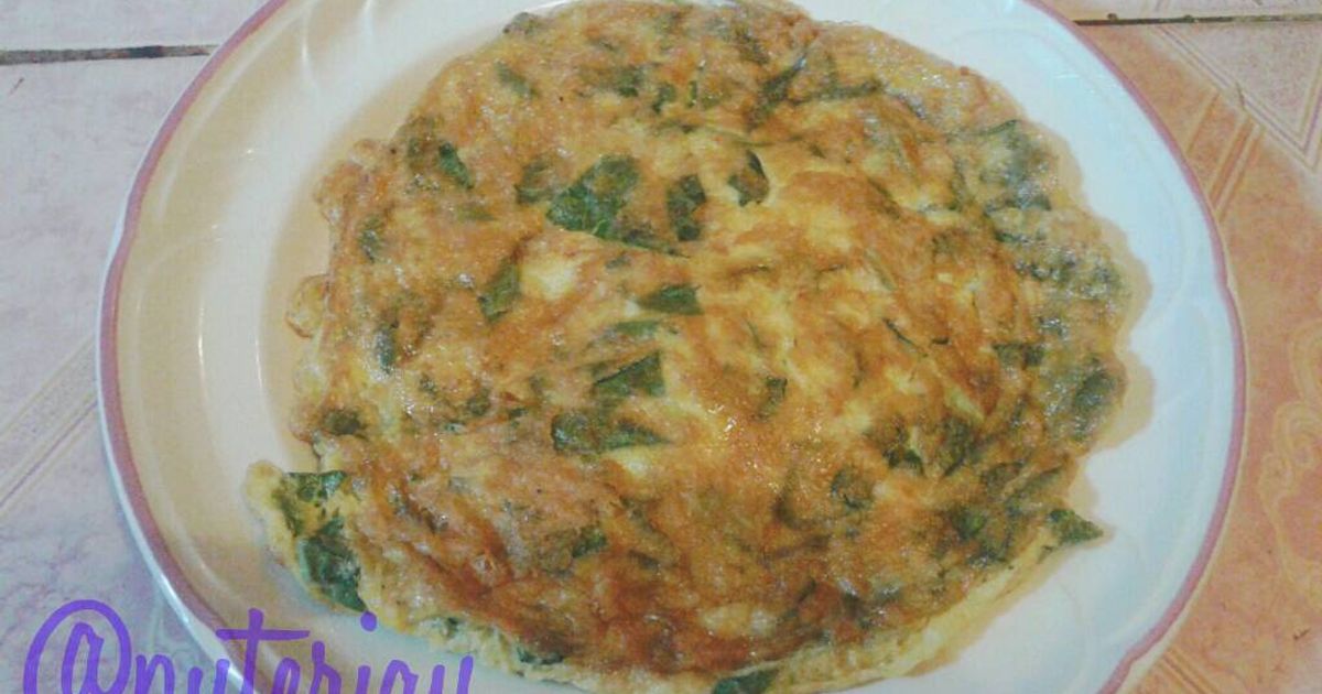 Resep Telur Dadar Bayam oleh Puteri Ayuningtyas - Cookpad