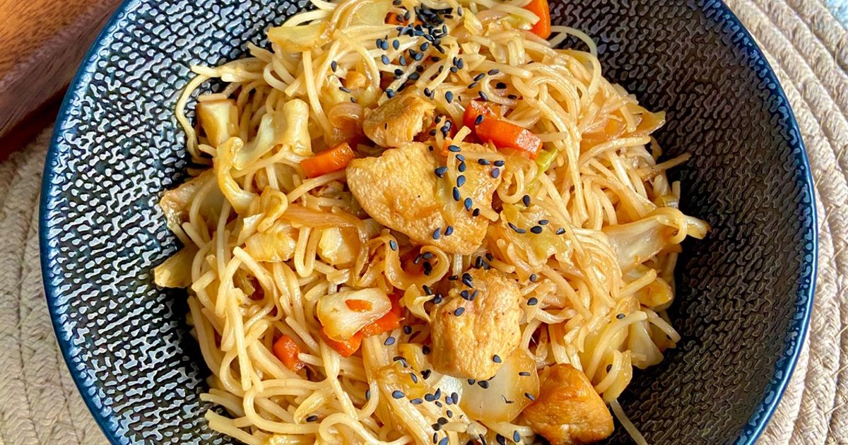 Noodles De Pollo Y Hortalizas Receta de Siguiendoplatos- Cookpad