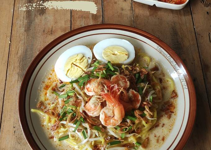 Resep Mie Celor Khas Palembang oleh indah lestari - Cookpad
