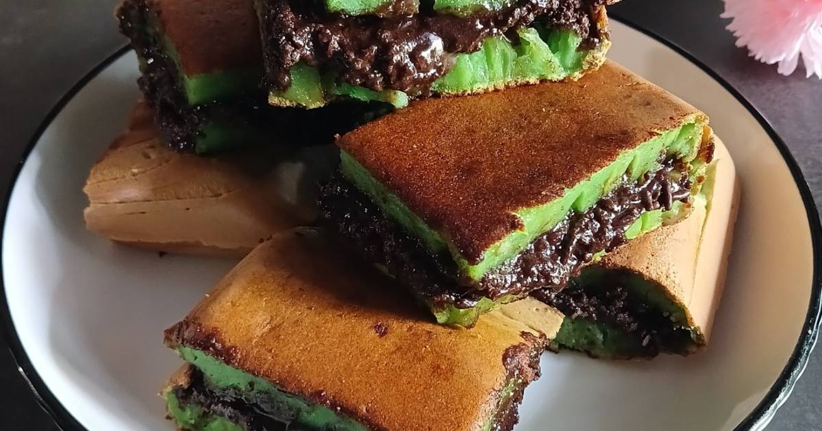 Resep Martabak Pandan Coklat oleh Rumkitchen - Cookpad