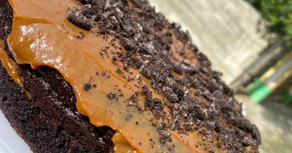 Torta de chocolate rellena de dulce de leche Receta de Eme - Cookpad