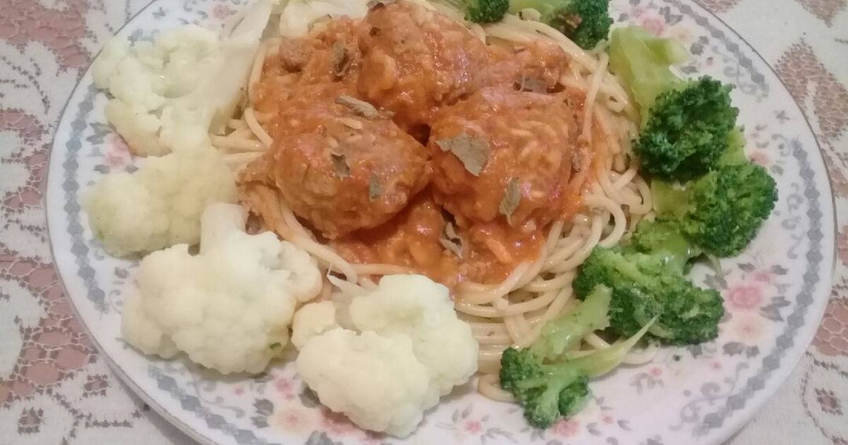Albóndigas 🍝 Receta de Sofia Carolina Castillo Villafuerte.- Cookpad