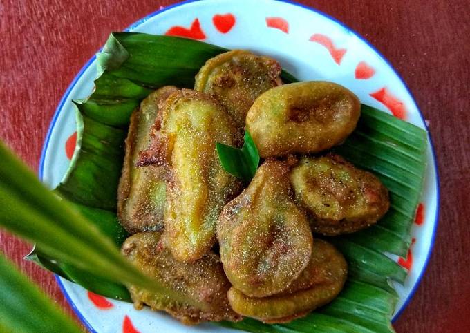 Resep Pisang Goreng Pandan Matcha oleh Nay's Kitchen - Cookpad