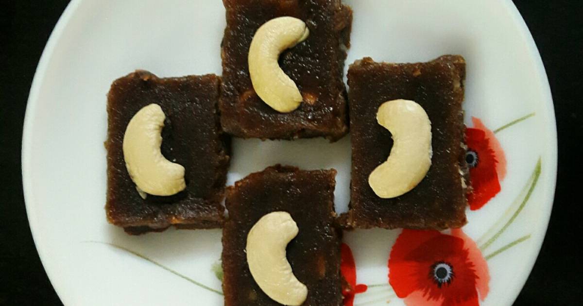 Dates Halwa Nutritious with No added Sugar Recipe by food_my_soul - Cookpad