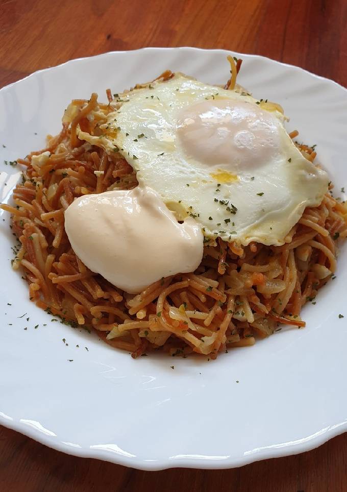 Fideos con huevo Receta de Veronica- Cookpad