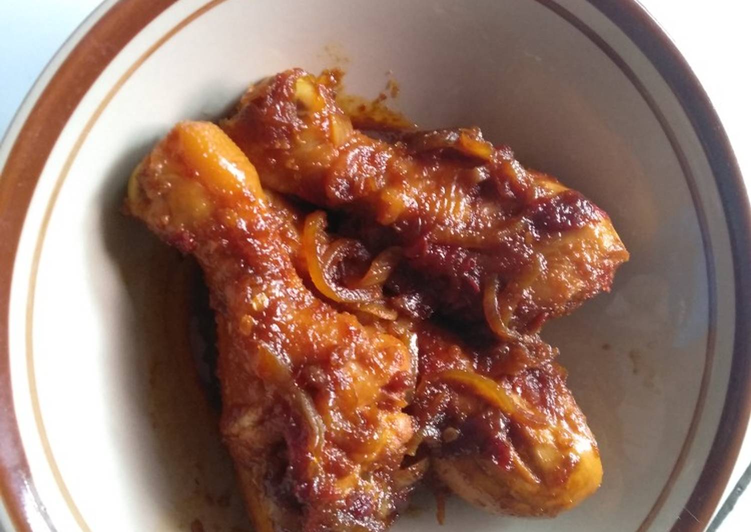 Resep Semur ayam kecap oleh arifah trijayanti - Cookpad