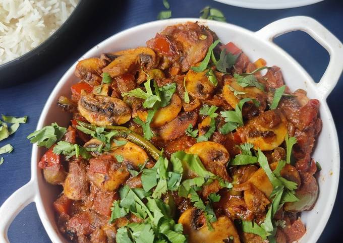 Mushroom Masala Curry Recipe by Mother's Delight - Cookpad
