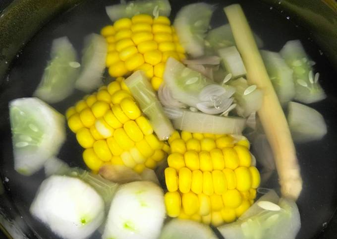 Resep Sayur bening timun oleh Eka indah winarsih - Cookpad