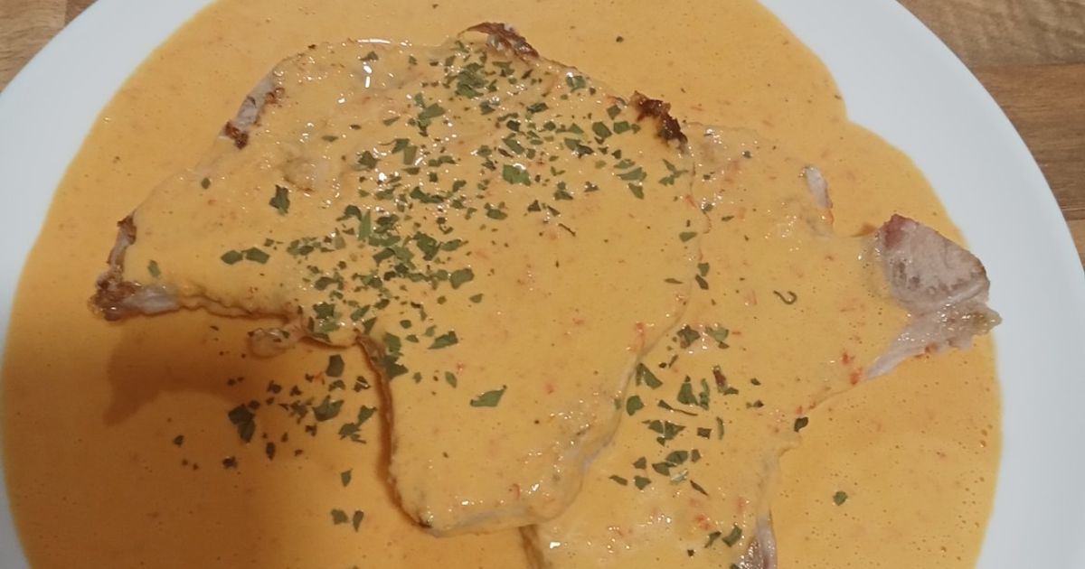 Filetes De Lomo Con Salsa De Pimiento Receta de Jessica- Cookpad
