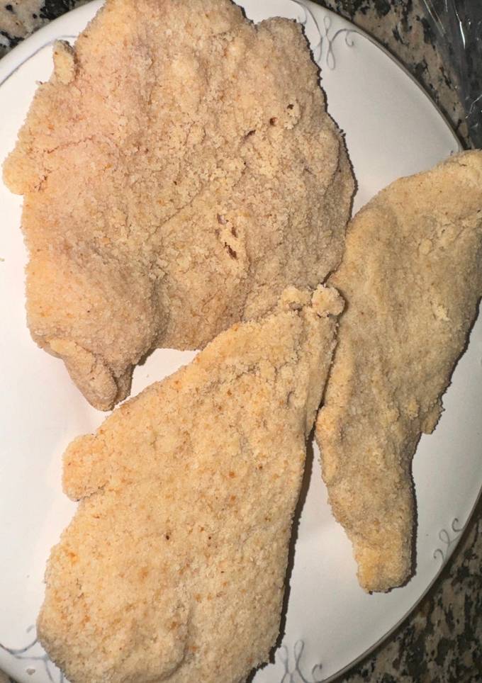 Frango panado Receita por Laura Aragão - Cookpad