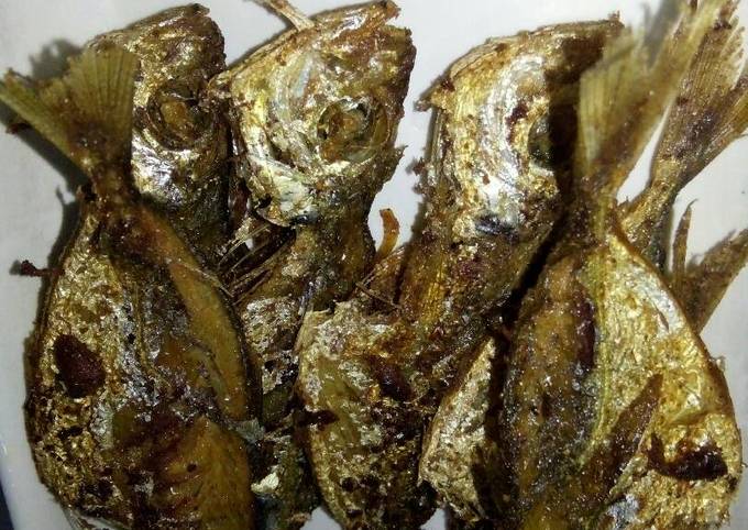 Resep Ikan barang goreng enakkkk oleh Mohammad Adrian - Cookpad