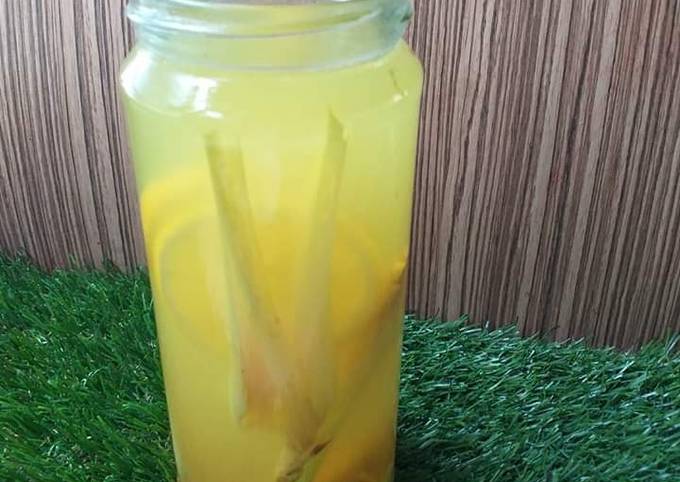 Resep 48. AIR BARLI, LEMON, JAHE, KUNYIT DAN SERAI oleh Pawone ...