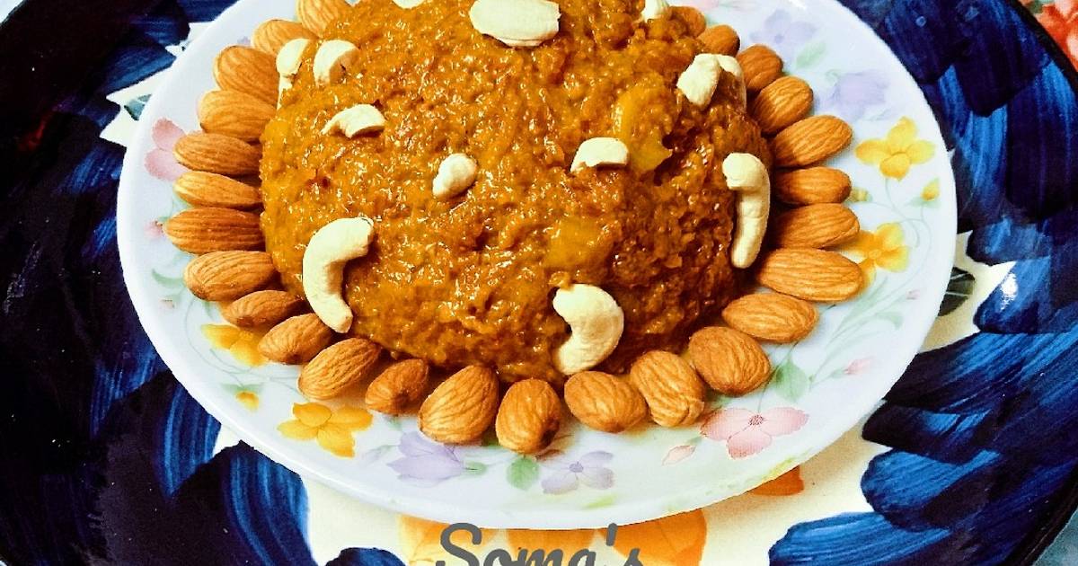 SOMA ADHIKARY দ্বারা গাজরের হালুয়া(Gajrer halwa recipe in Bengali) রেসিপি- কুকপ্যাড