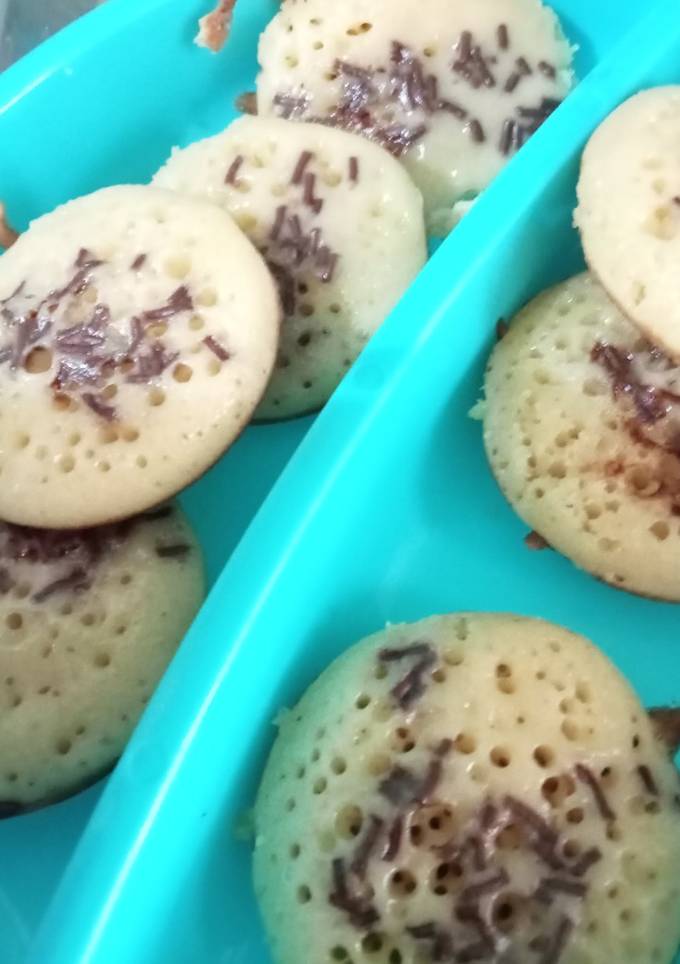 Resep Kue Cubit Ekonomis tapi Enak oleh Mama Fatlubiya - Cookpad