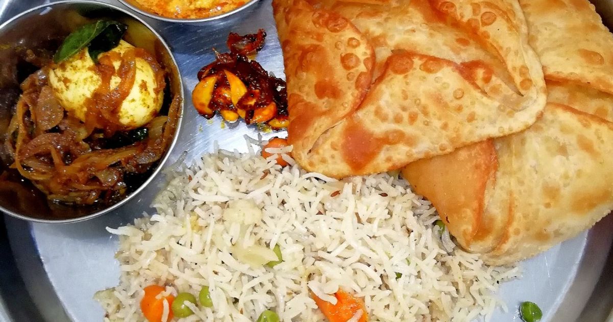 Madakku Pathiri(folded Roti) Recipe By Rafeena Majid