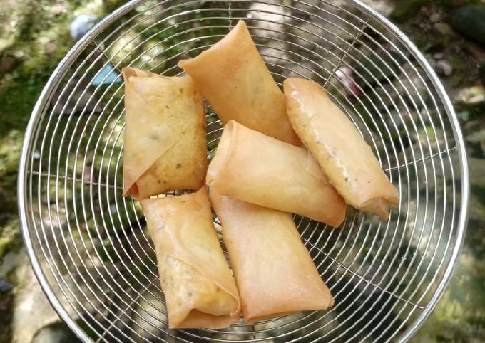 Resep Lumpia Nasi Simpel oleh Novia Diana Ayu Wulandari - Cookpad