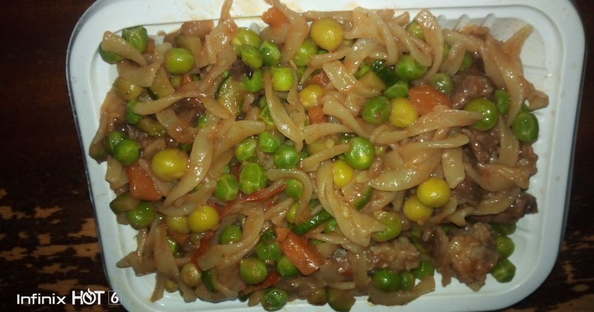 Macoroni,Peas(minji) And Beef.. #Oct1strush Recipe by Prishens ...