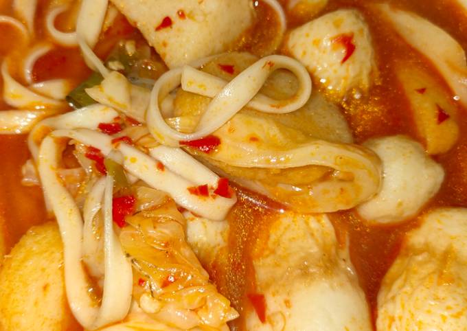 Resep Suki kuah Tomyam ala NyNy oleh Nyny Cooking - Cookpad