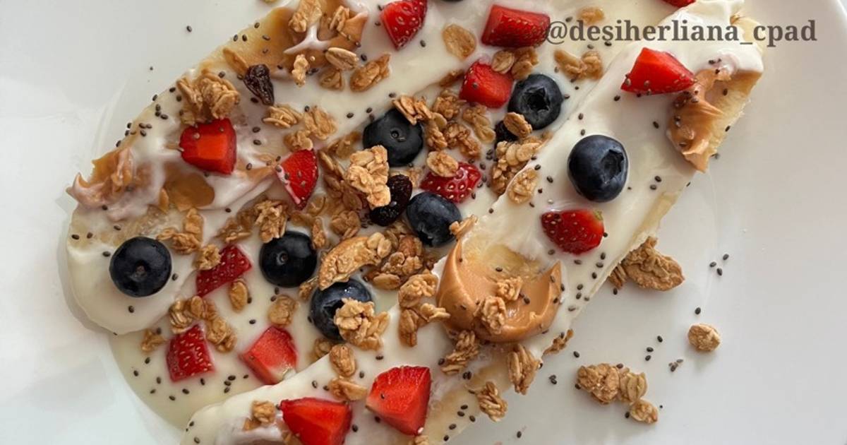 Resep Yogurt Banana Split oleh Desi Herliana - Cookpad
