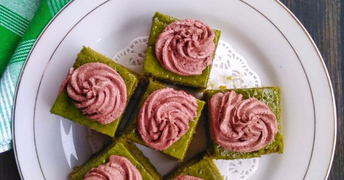 Resep Bolu Bayam (Spinach Cake) oleh Umma Berkreasi - Cookpad