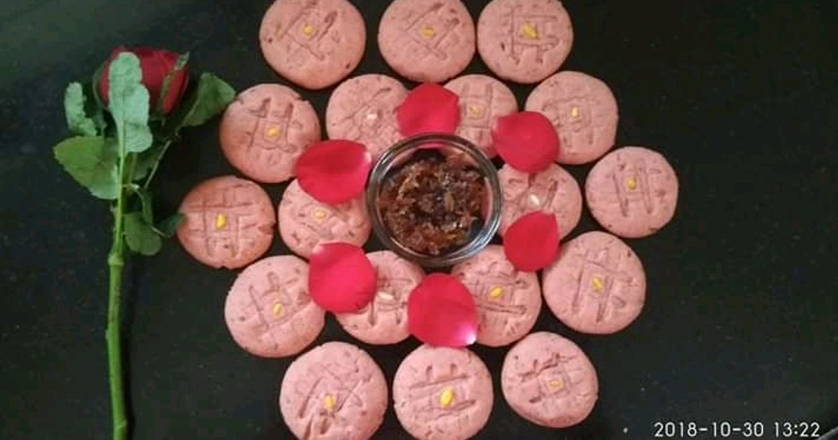 Gulkand Cookies Recipe by pooja - Cookpad