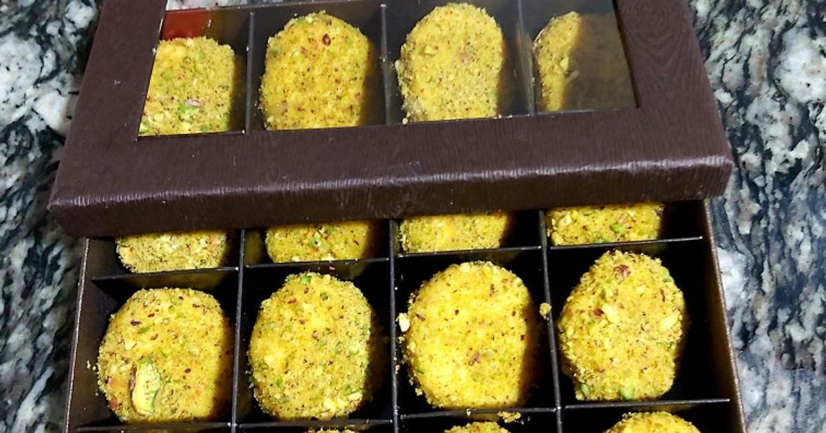 Paneer Pista Peda Recipe By Nafeesa Mustafa
