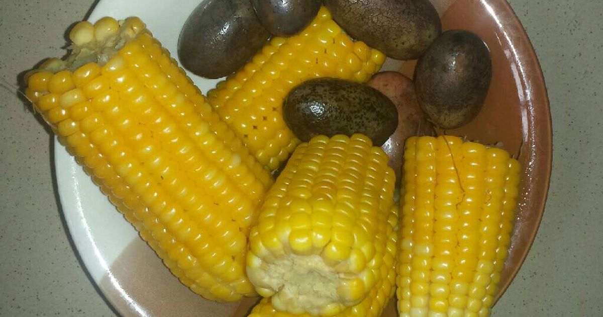 Boiled Maize And Pear Recipe by Enefola Joy Owoicho - Cookpad