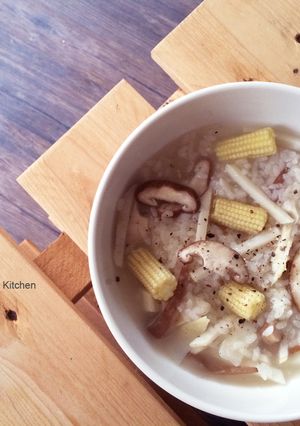 3 F Kitchen 鮮菇竹筍粥 (全素/無麩質) 食譜與作法 by 3F Kitchen - Cookpad