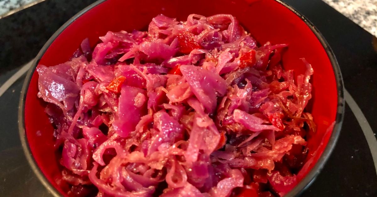 Repollo Morado Guisado Sabor Chucrut Receta de Kikue Shima- Cookpad