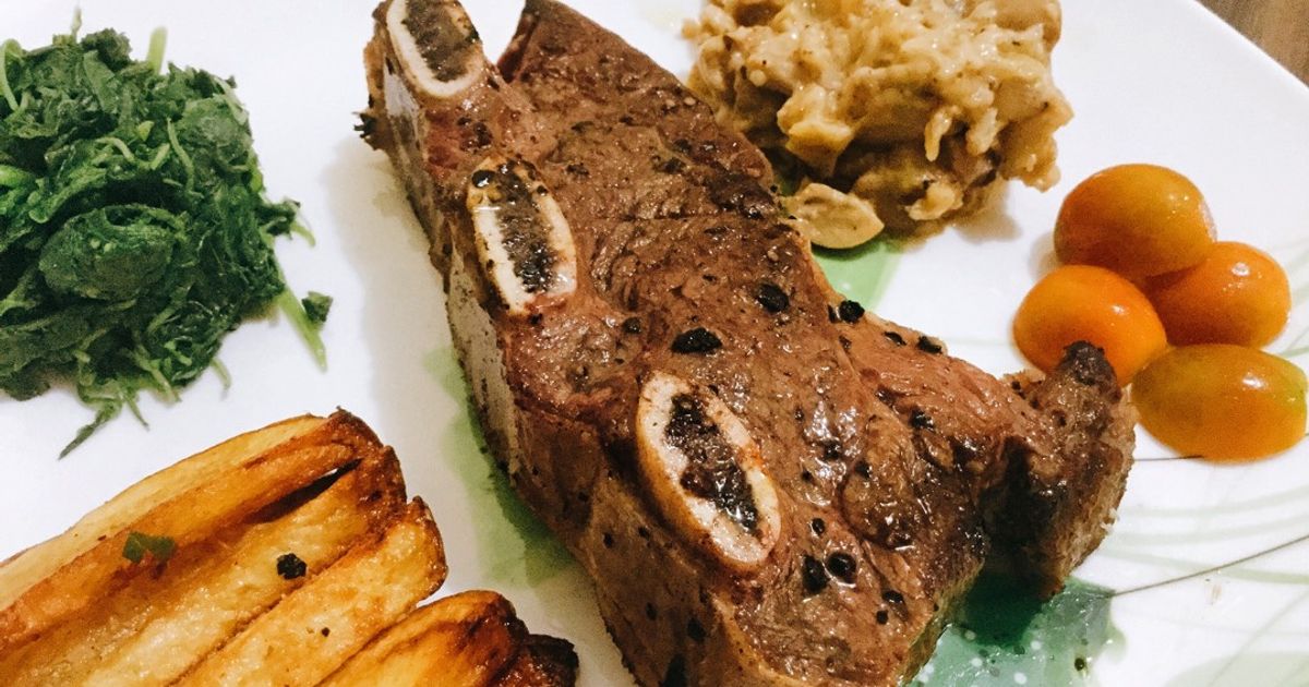 Resep Rib Steak With Cream Mushroom Sauce oleh Novie Rullyanti - Cookpad