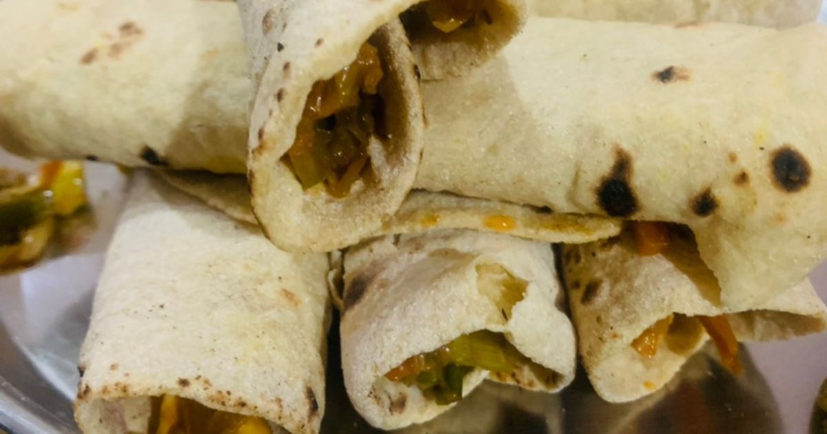 Roti Veg Rolls Recipe by Swagatika - Cookpad