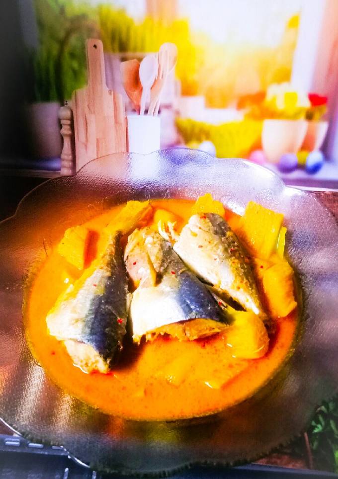 Resep Gulai ikan dan talas kemona oleh Annisa sr - Cookpad
