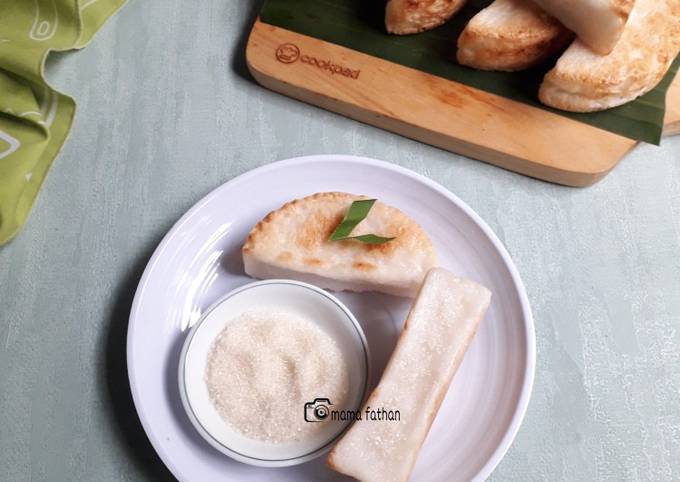 Resep Kue bandros / kue pancong oleh Mama fathan - Cookpad