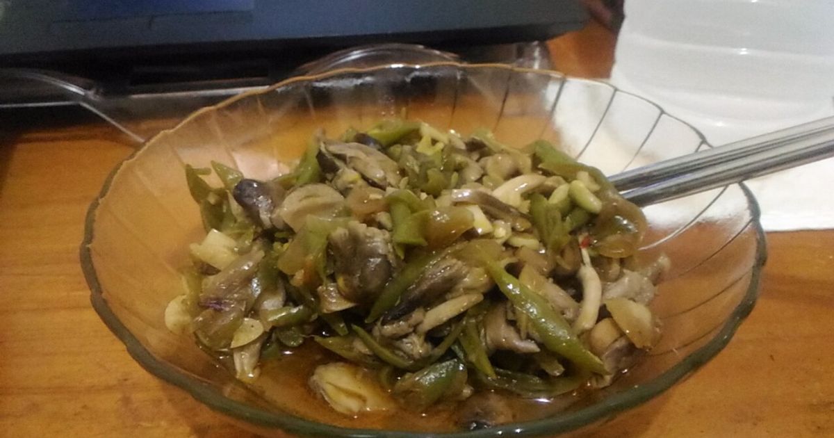 Resep Tumis Jamur Sawit/Merang Dengan Buncis oleh Alif Meylinda - Cookpad