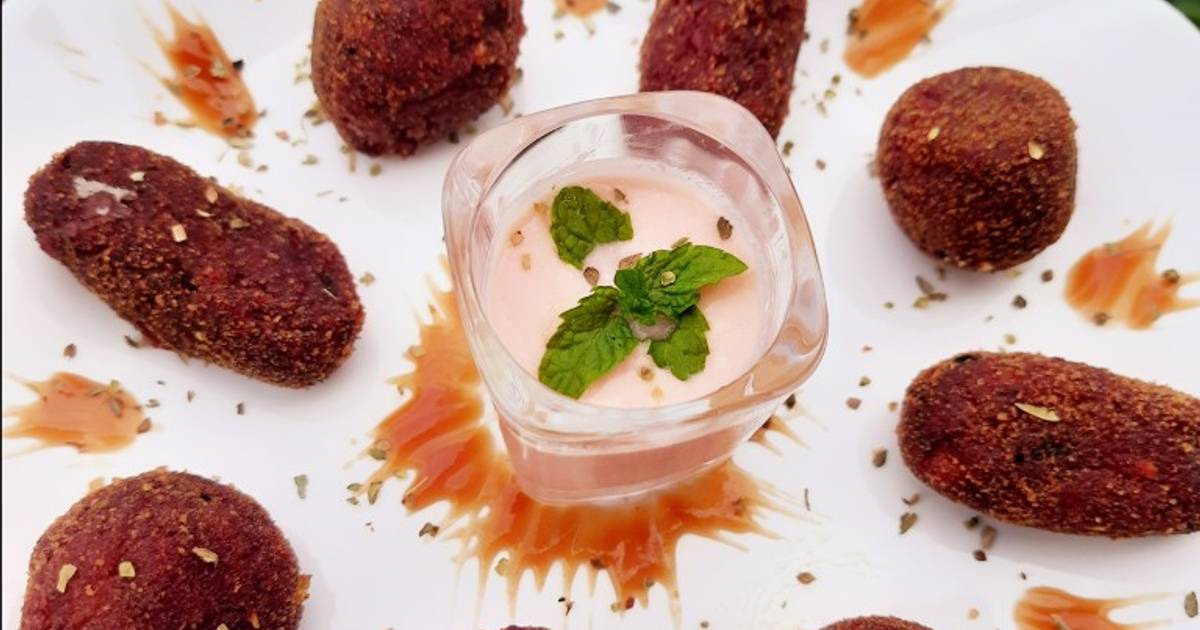 Cheesy Beetroot Nuggets Recipe by Payal Thakur - Cookpad