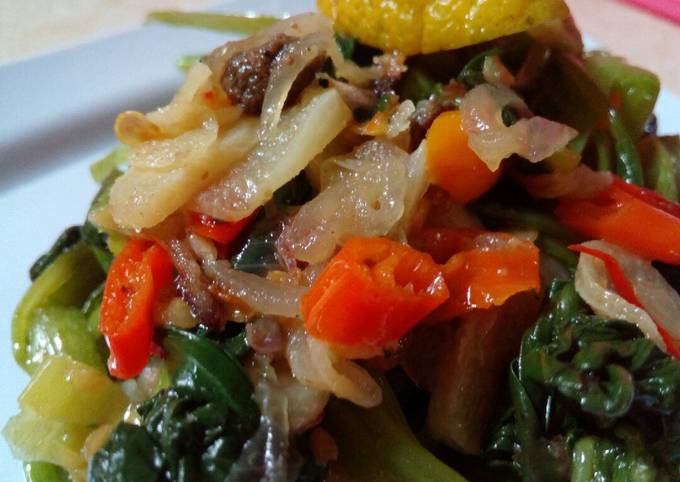 Resep Sayur urab tanpa kelapa oleh Eva Mahardika - Cookpad