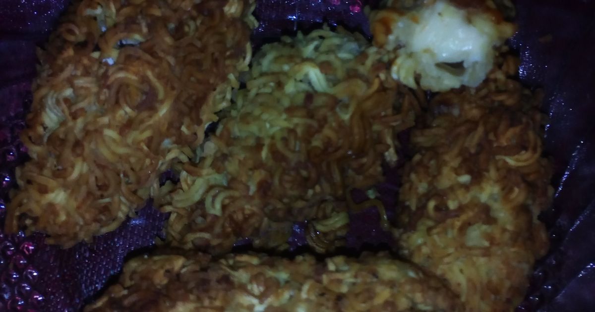 Resep Stik Mie Keju oleh Shilla prasetiyo - Cookpad