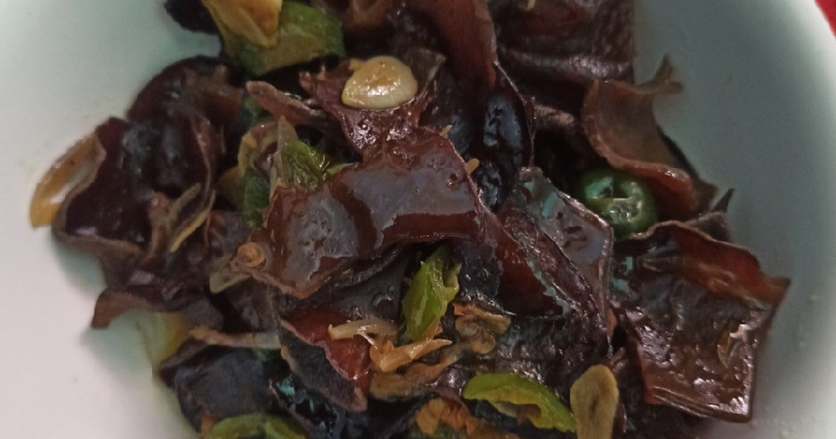 Resep Oseng Lember Cabe Gendot (Jamur Kuping) oleh Dapur Mak Upit - Cookpad